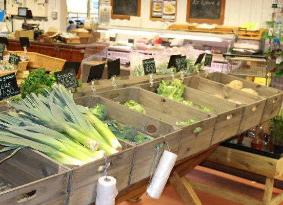 Farm Shop - Lowes Farm Shop